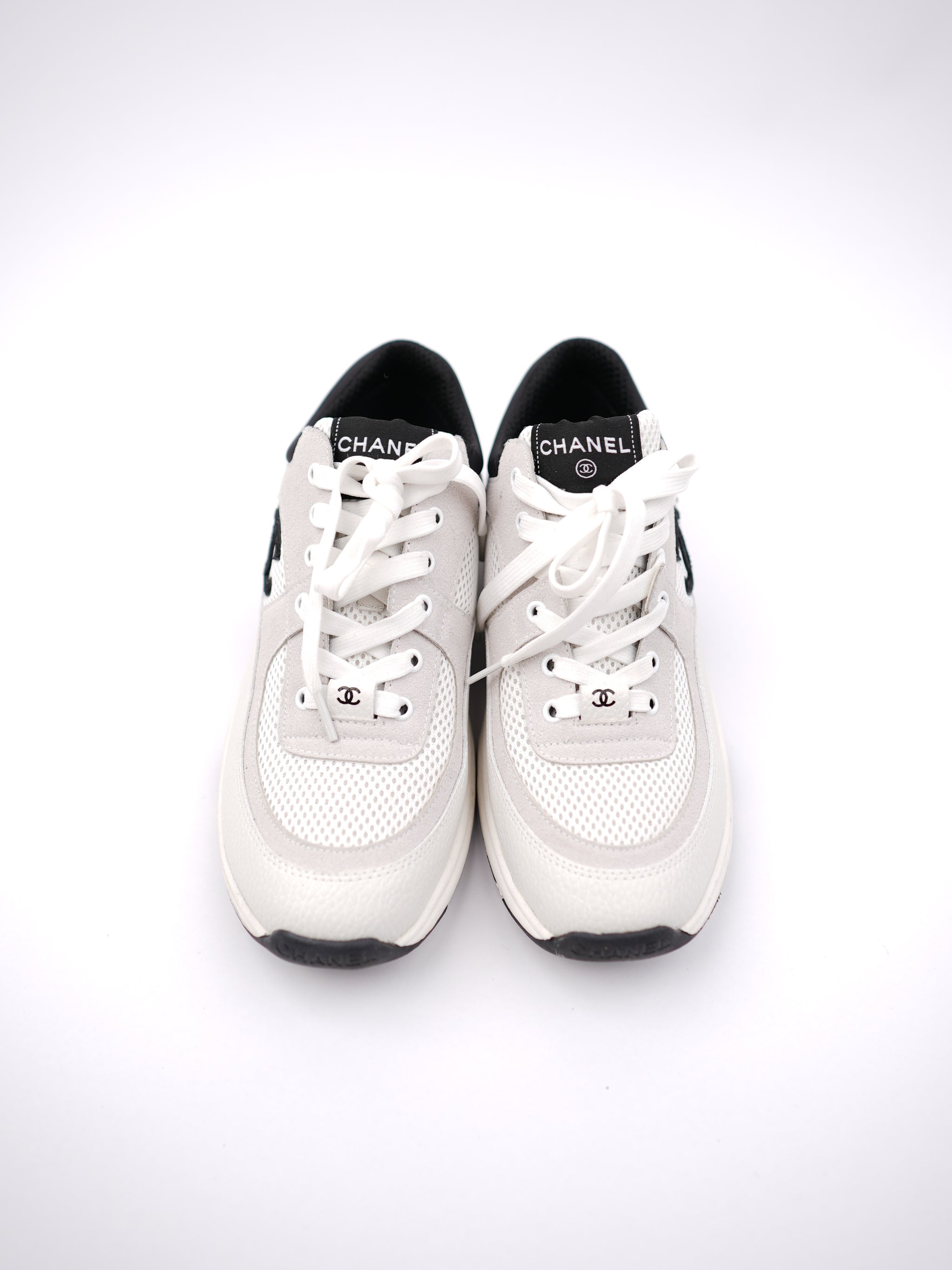 Chanel Runner Sneaker – STEALZ.